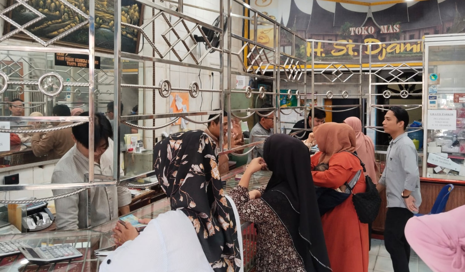 Harga Emas di Aceh Tamiang Tembus Rp 5.950.000 per Mayam ...